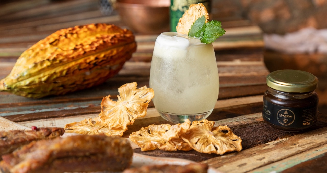 Absinto: a bebida lendária e misteriosa ganha versão nacional